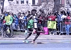 Super Slow-Motion: Elite Marathoners Running Form | Kinetic Revolution ...